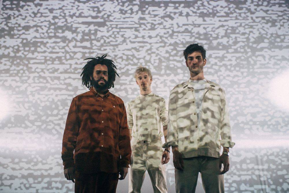 Bada-Bada - GUM CLUB